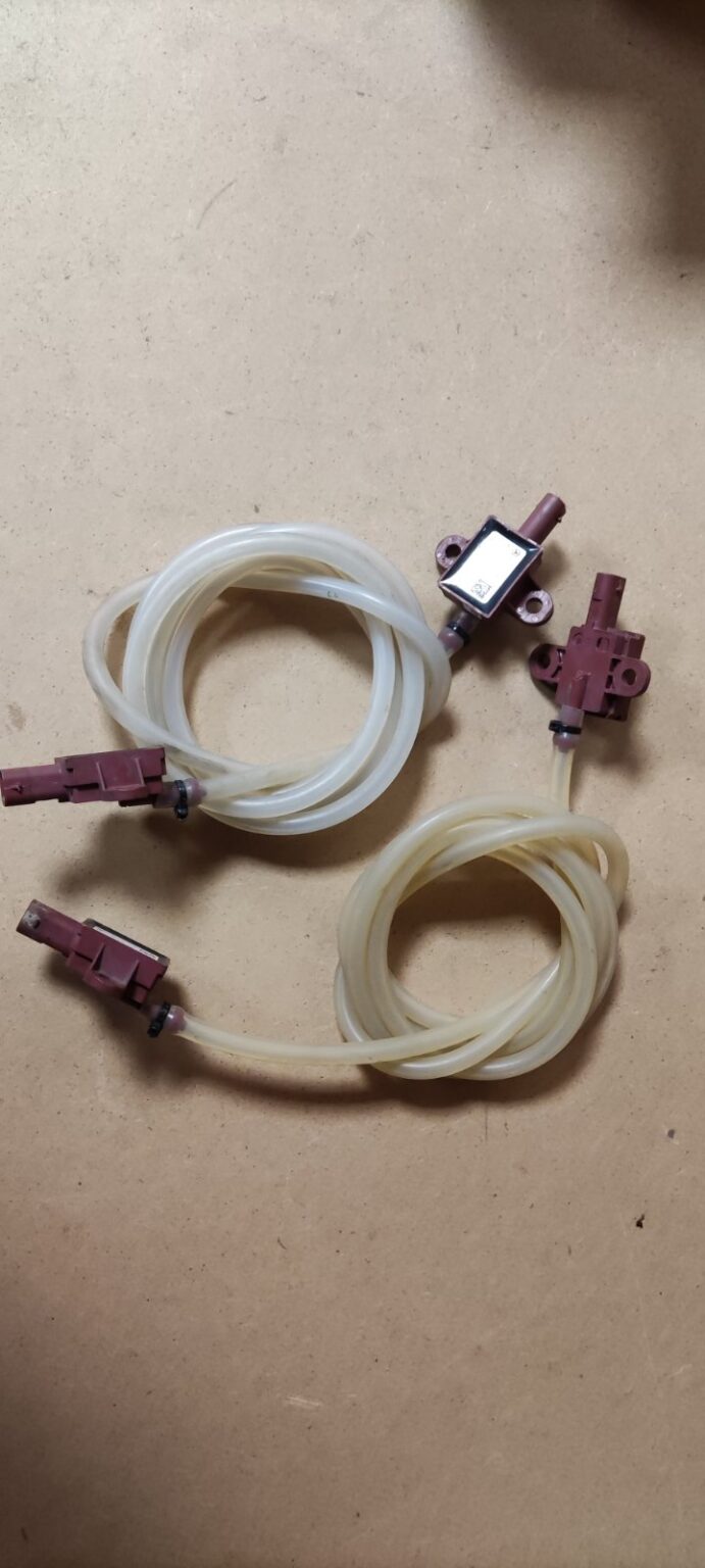 A2059059000 Oro pagalvių smūgio daviklis Mercedes-Benz W205