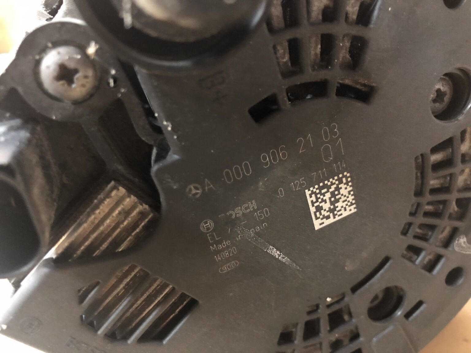 A0009062103 generatorius Mercedes benz